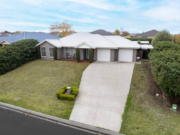 Elders Emms Mooney | Your Local Real Estate Experts